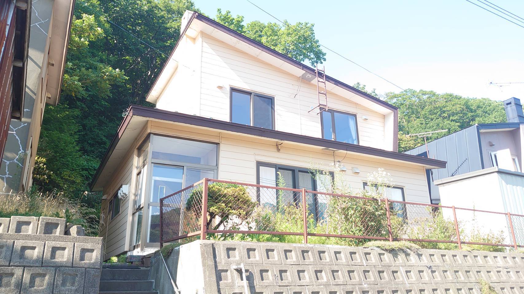 JR室蘭本線室蘭駅までバス約16分 徒歩2分 4LDKの賃貸情報【スマイティ】 問い合わせ番号：01-381759060