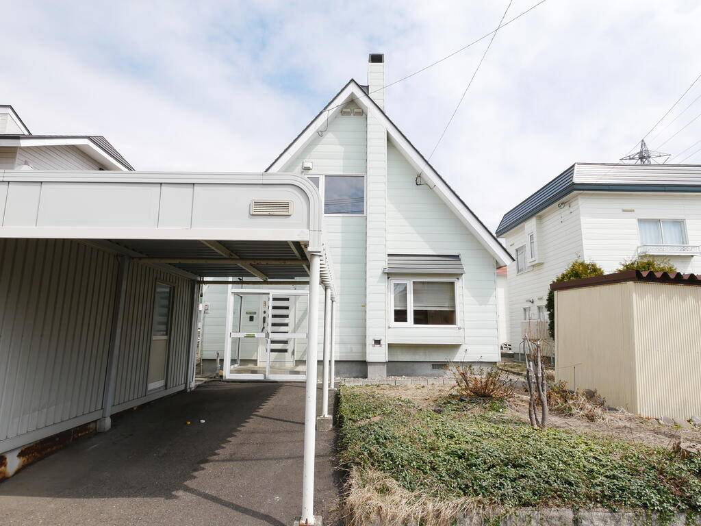 JR函館本線高砂駅まで徒歩33分 5LDKの賃貸情報【スマイティ】 問い合わせ番号：01-386089688