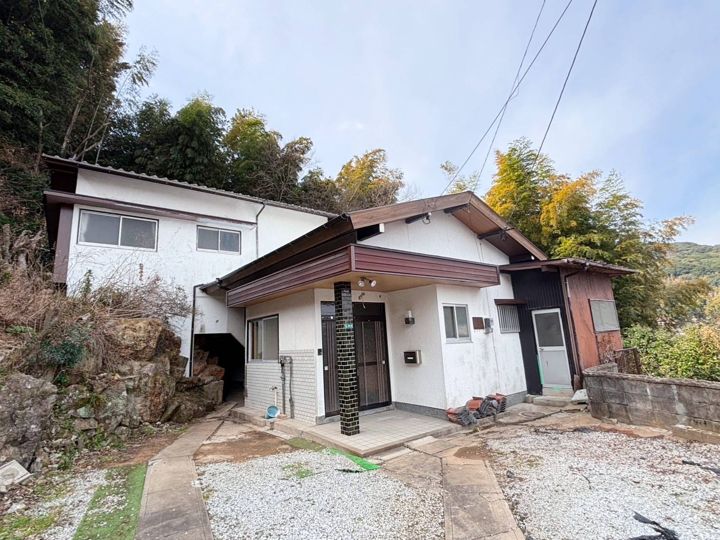 JR鹿児島本線スペースワールド駅まで徒歩38分 4LDKの賃貸情報【スマイティ】 問い合わせ番号：40-383428612